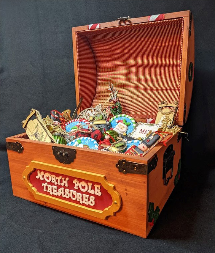 Extras – Santa Claus of Omaha